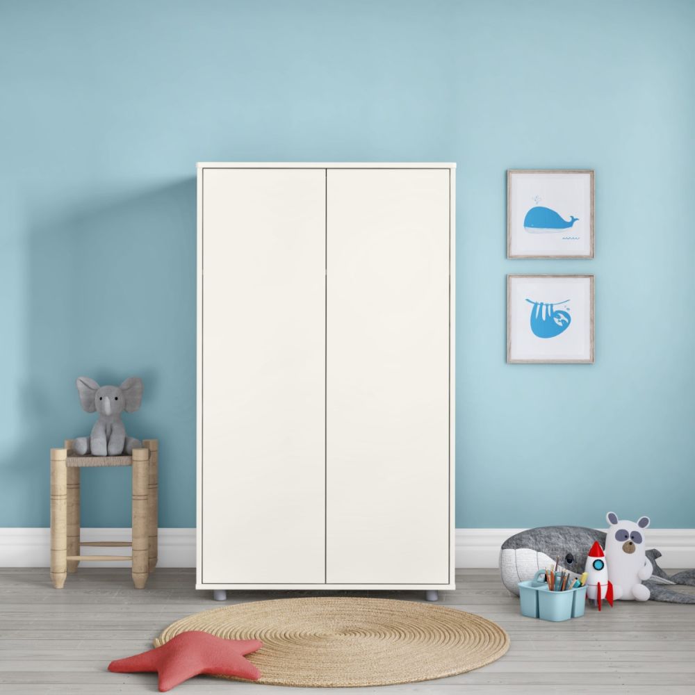 Uno S Short Wardrobe White